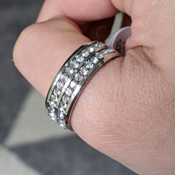 Jewelry | Silver Double Row Crystal Ring Nwt | Poshmark